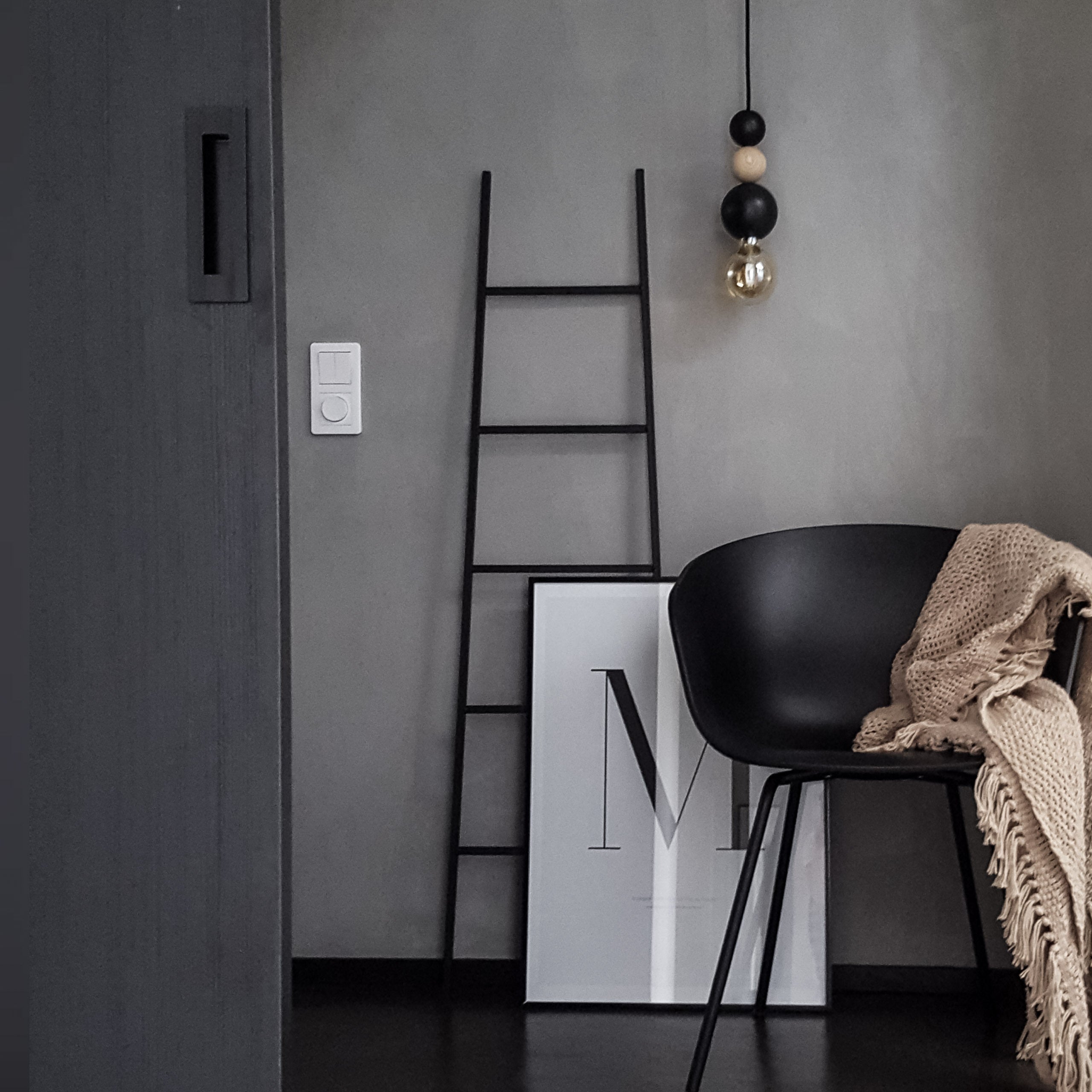 Quu Single L Black – Quu Design